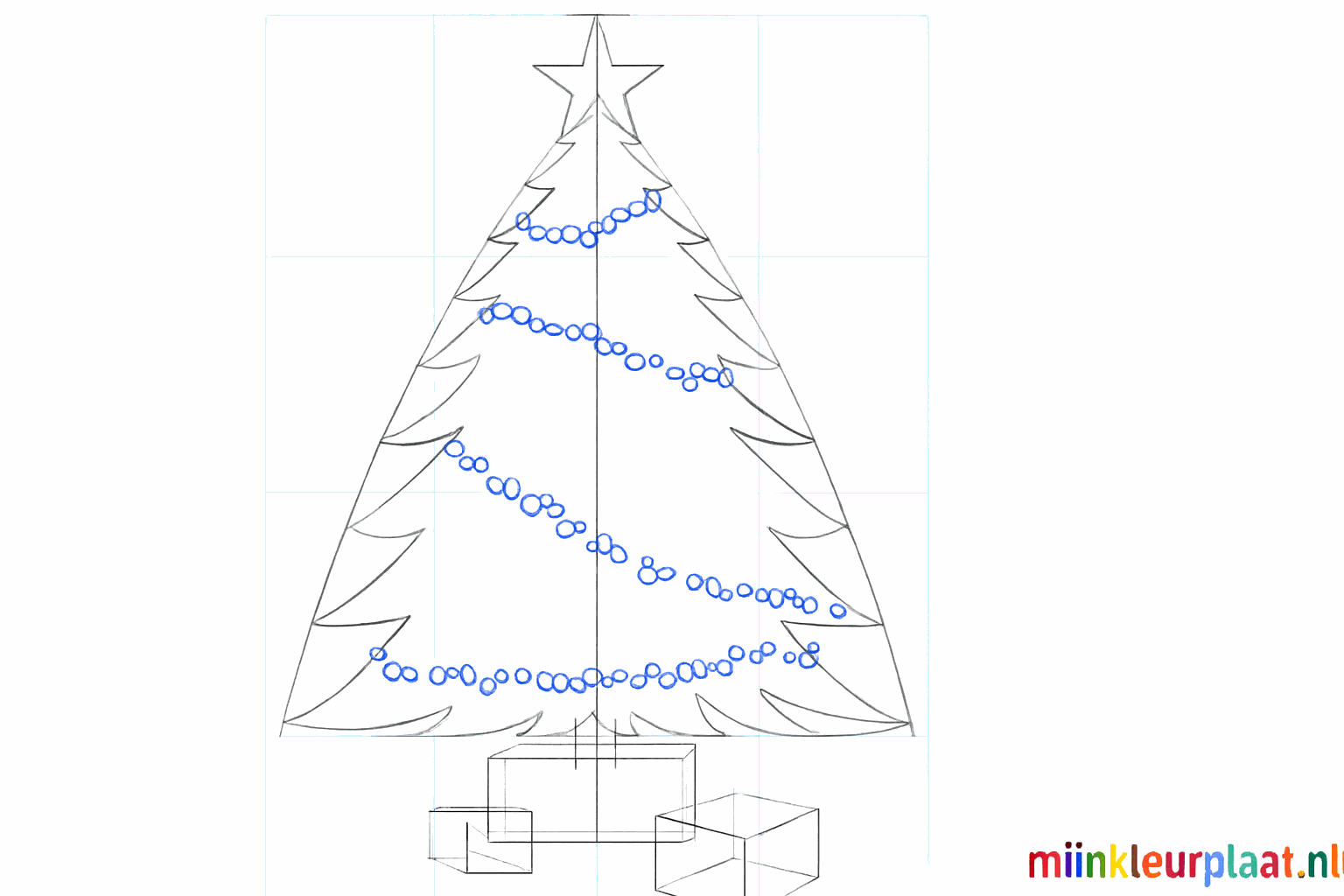 Drawing a beautiful Christmas tree yourself - Print